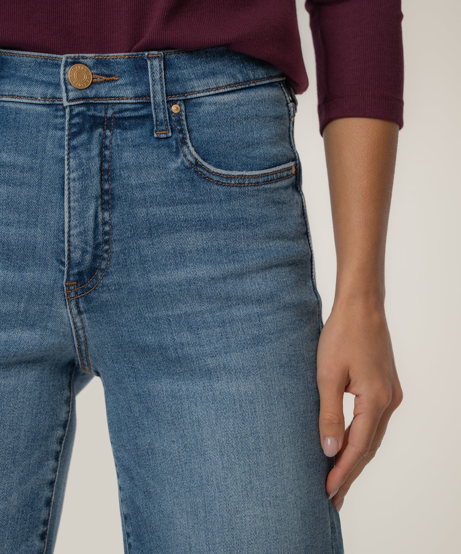 KUT FROM THE KLOTH AVERY STRAIGHT LEG JEAN – The Apple Tree